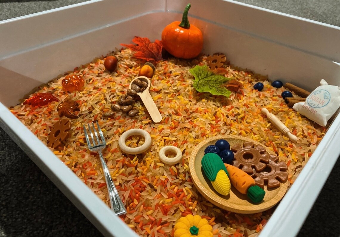 Fall Leaves Sensory Bin/ Fall Time Sensory Play / Kids Fall Sensory Bin ...