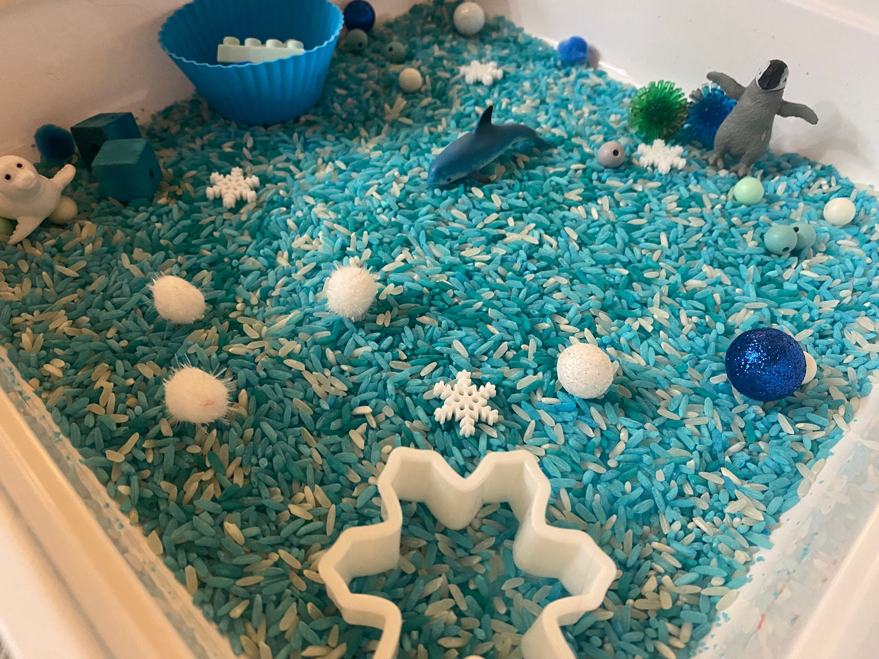 Arctic Animal Sensory Bin/winter Sensory Bin - Etsy