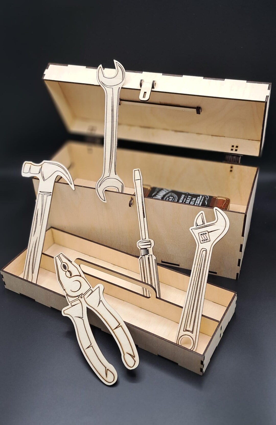 Project and Instructions Toolbox 3mm, Gift Box, Gifts, Lightburn Format ...