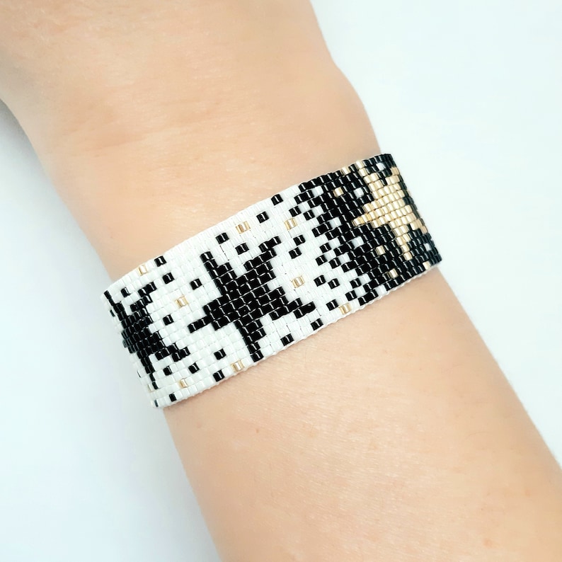 Black and Golden Stars Loom Bracelet Pattern: Miyuki Delica (PDF ...