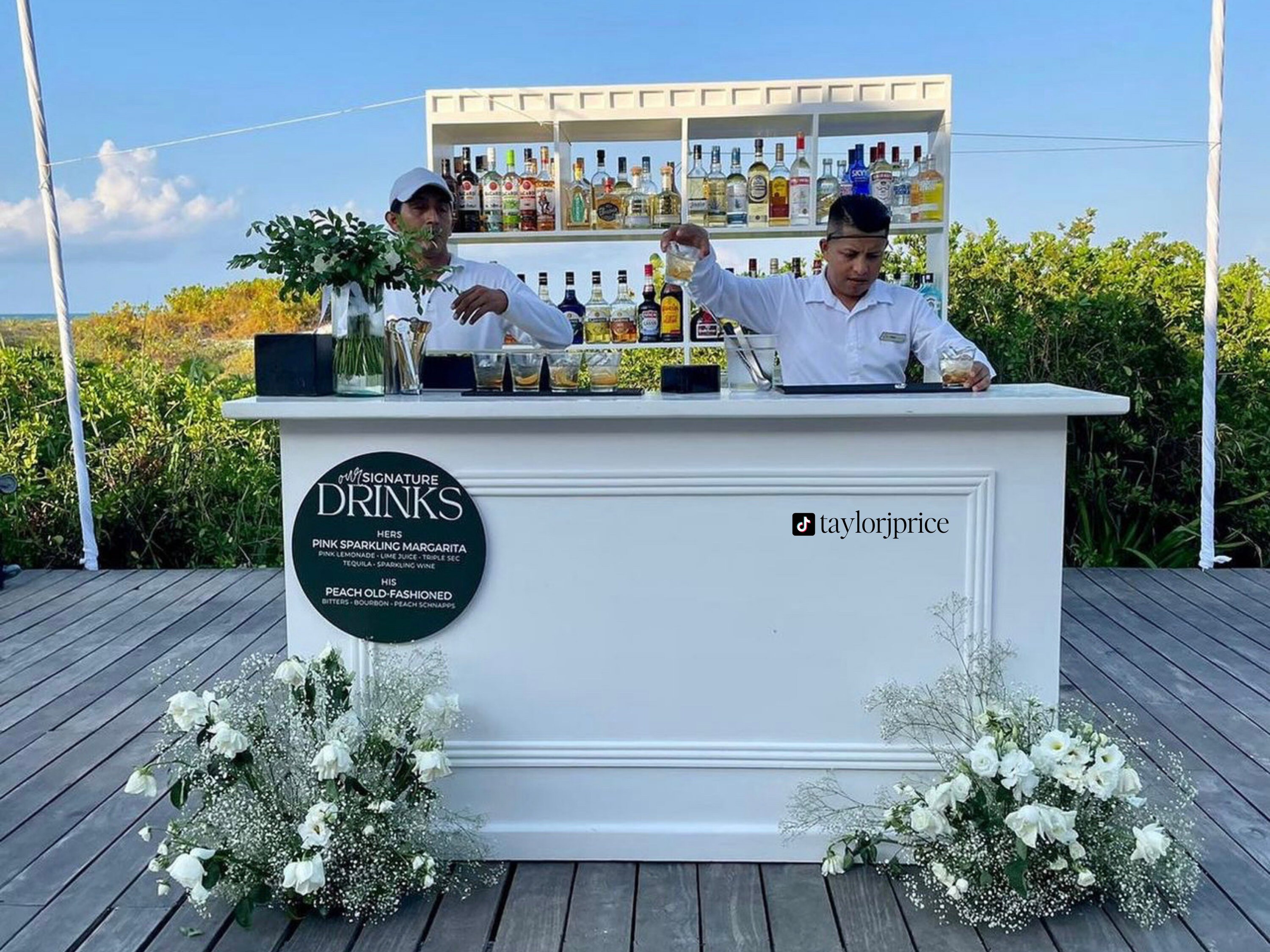 Round Signature Drink Sign Canva Template - Fully Customizable - Etsy