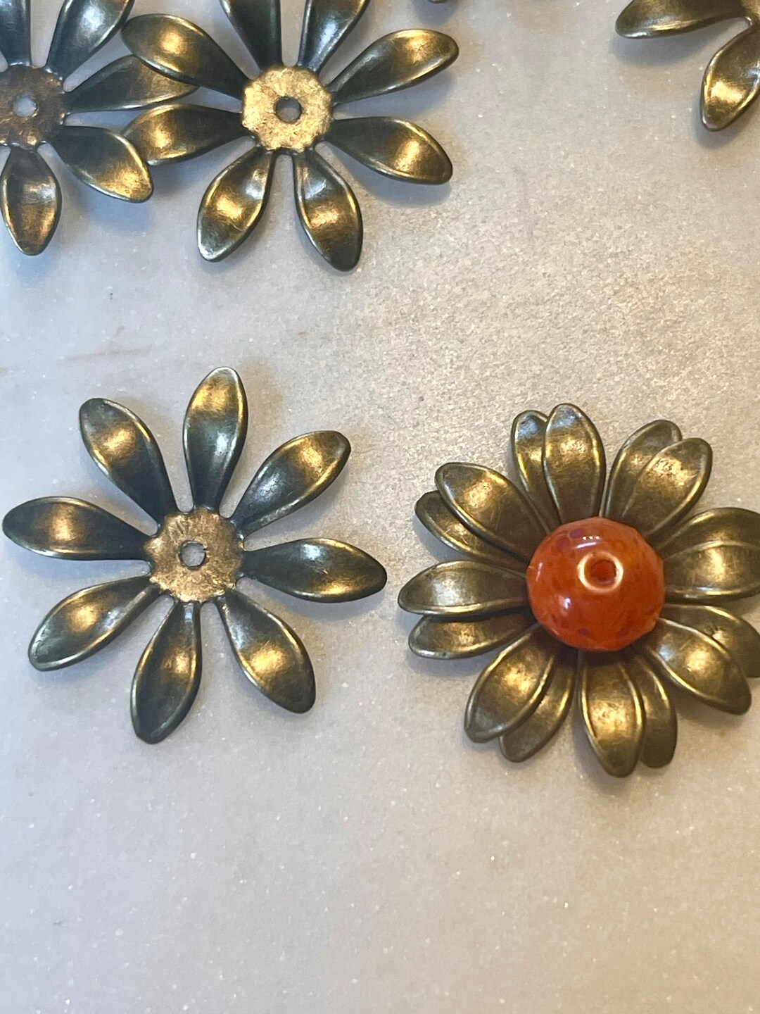 Eight Petal Iron Flowers, Antique Bronze, 29x26.5mm Flexible, Stackable ...