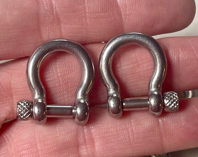 24x22mm Shackle Clasp. D-ring Anchor Shackle Clasps, Antique Silver. 2 ...