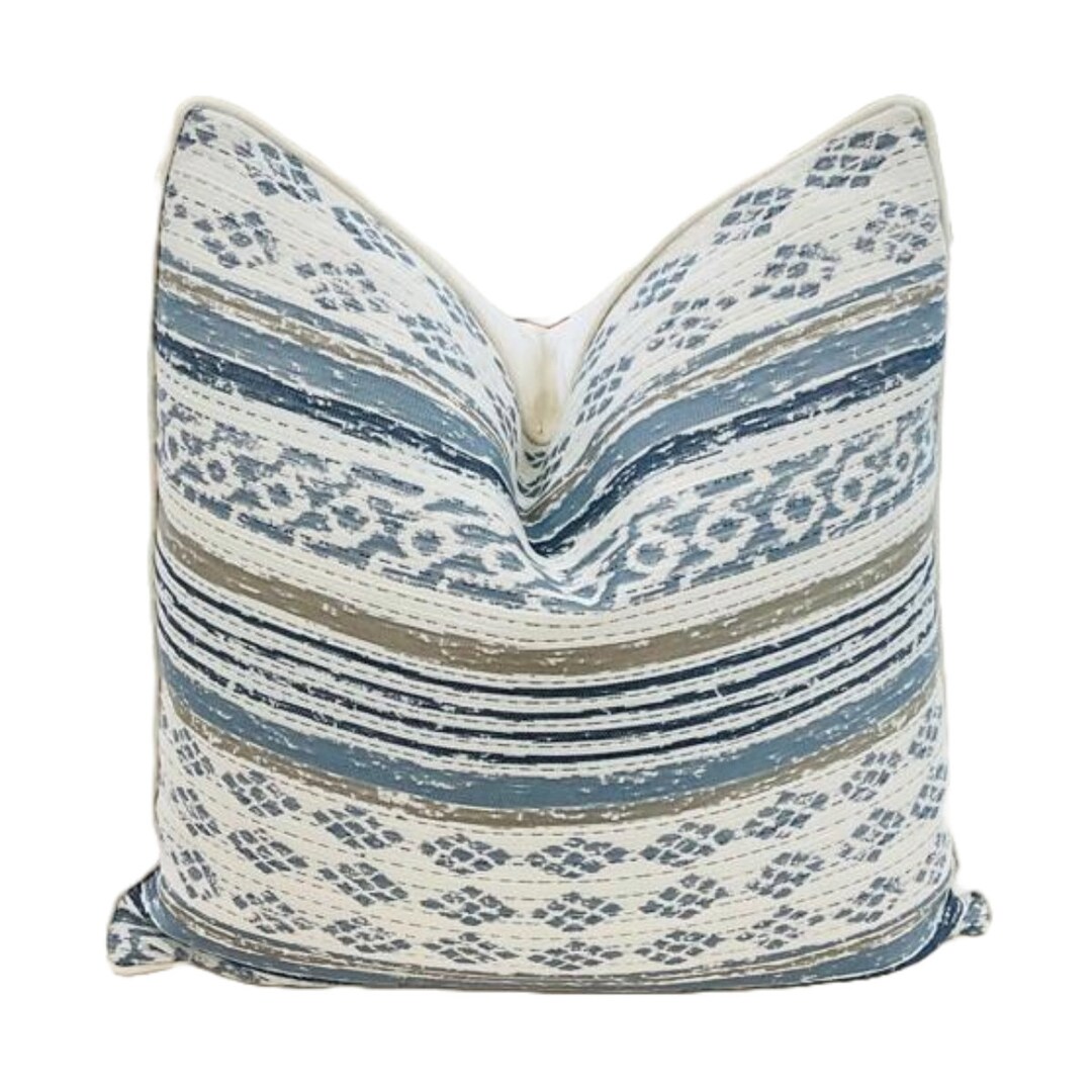 Elegant Mediterranean Shades of Blue Pillow Cover, Decorative Pillow ...