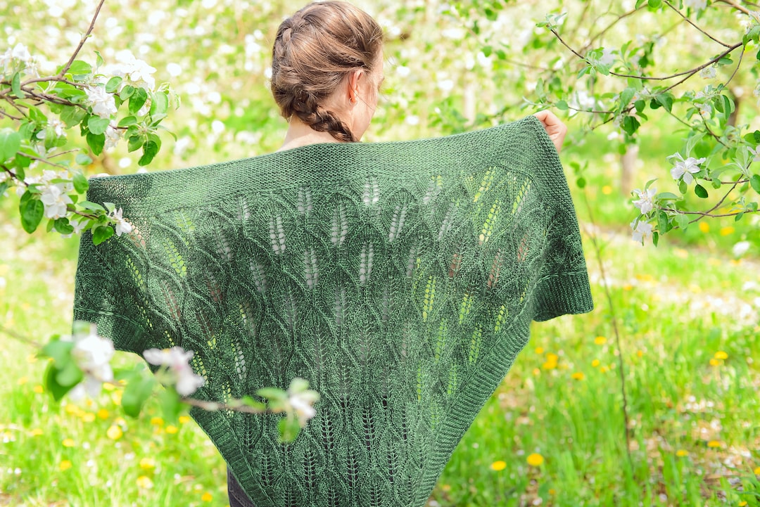 Leaffall Shawl Lace Knitting Pattern: Botanical Triangular Shawl (PDF ...