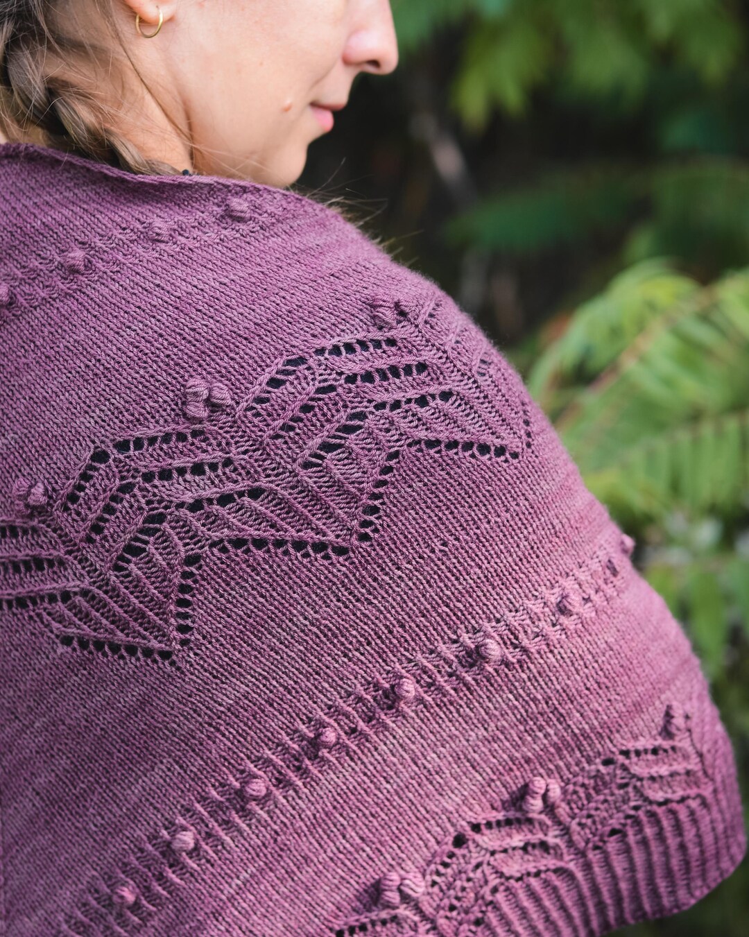 Fleuron Lace Knit Shawl Pattern: Triangular Shawl Pattern With in Lace ...
