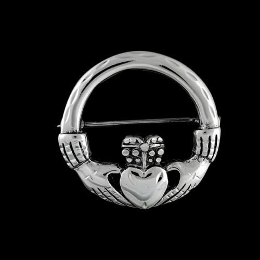 Claddagh Brooch - Etsy