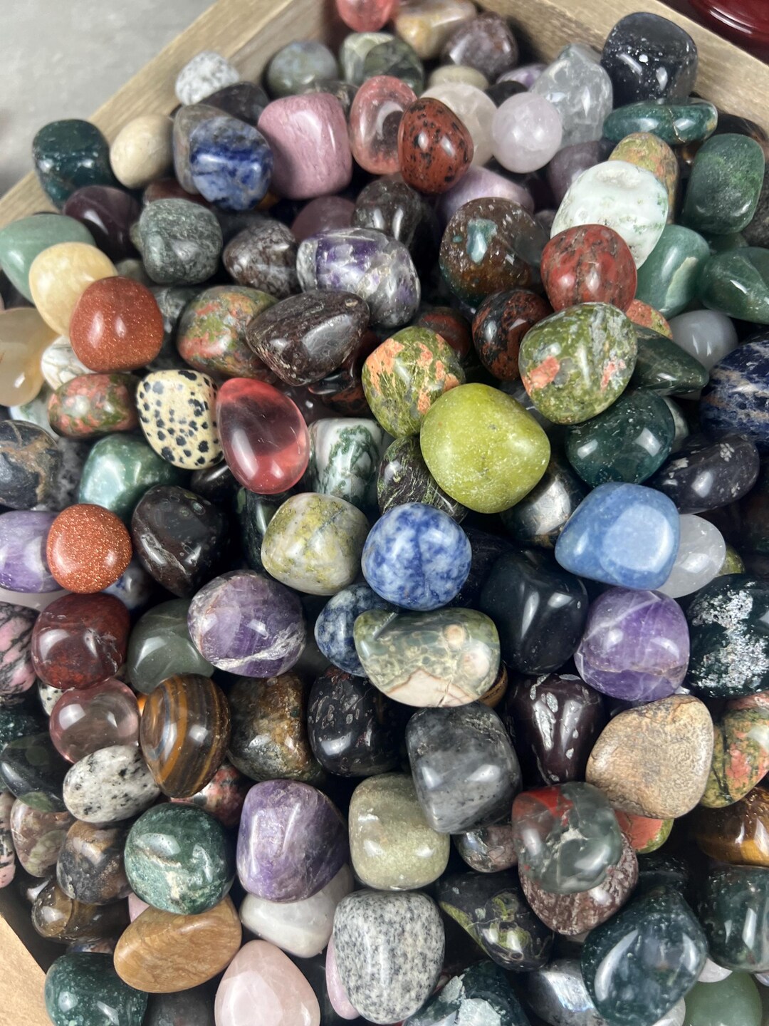 Crystal Confetti Mix: Tumbled Gemstones, Polished Rocks, Anxiety Relief ...