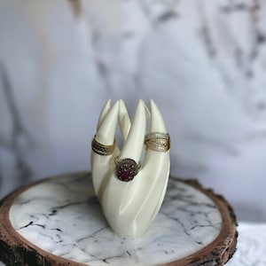 Ring Keeper | Ring Stand | Modern Minimalist Vriden Ring Holder ...