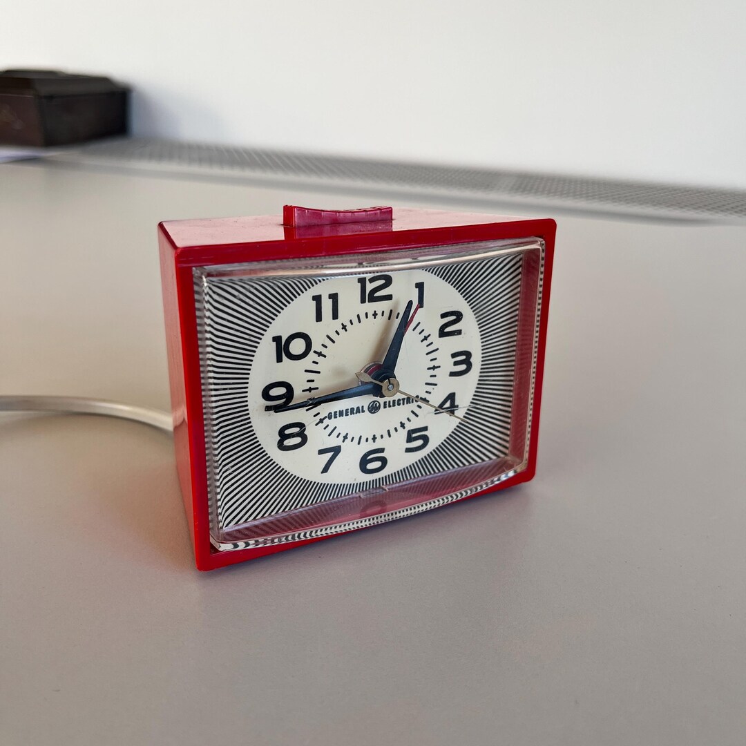 Vintage 1970s General Electric Alarm Clock - Made in USA - Etsy