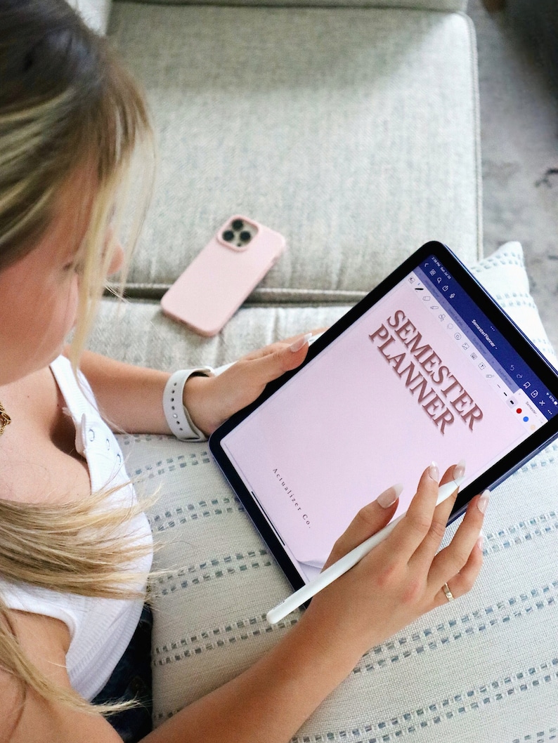 DIGITAL SEMESTER PLANNER | Student Planner, College Agenda, College ...
