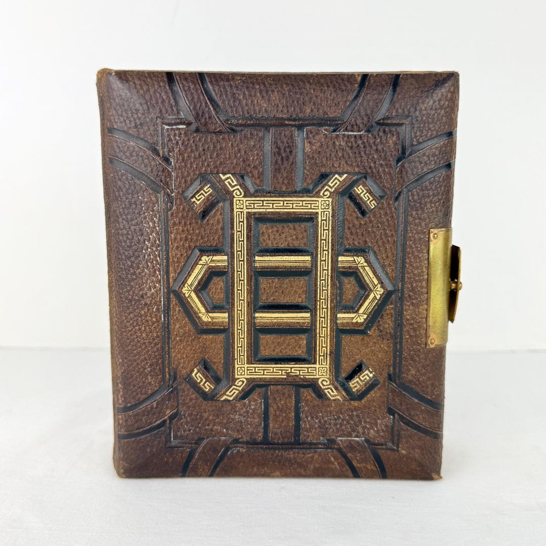 Victorian Embossed Leather CDV Photo Album - Etsy