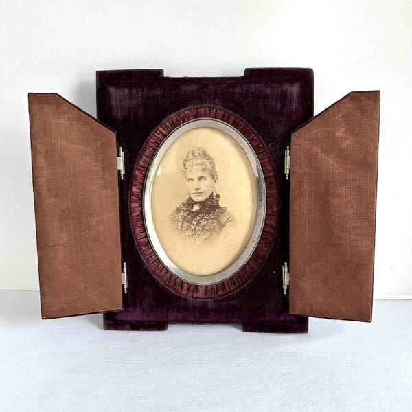 Victorian Frame - Etsy