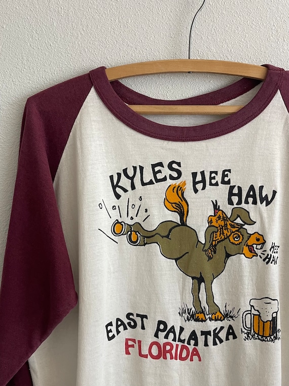 1970s 'Kyle's Hee Haw' 3/4 sleeve bar raglan baseball… - Gem