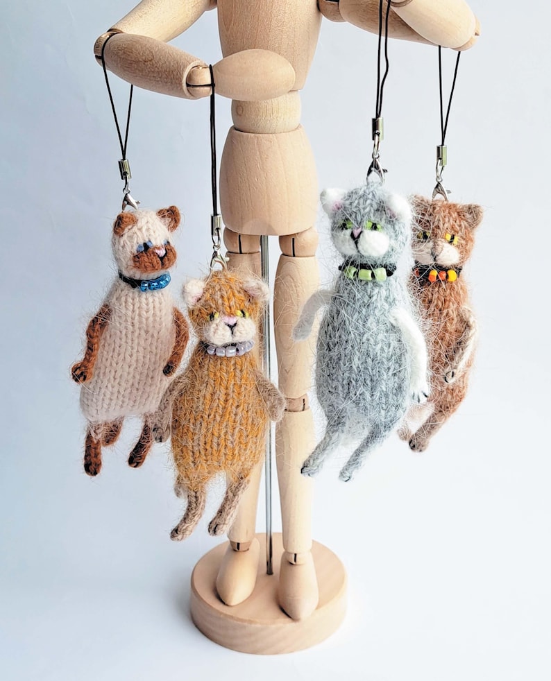 Knitted Cat Pattern – Small Plush Cat Knitting Tutorial, Cute Animal ...