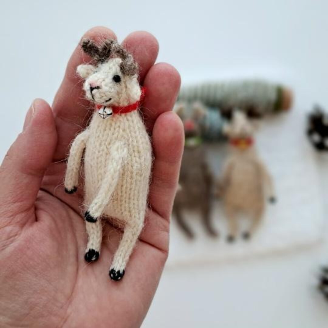 Christmas Reindeer Knitting Pattern PDF Tutorial • Small Knitted Deer ...