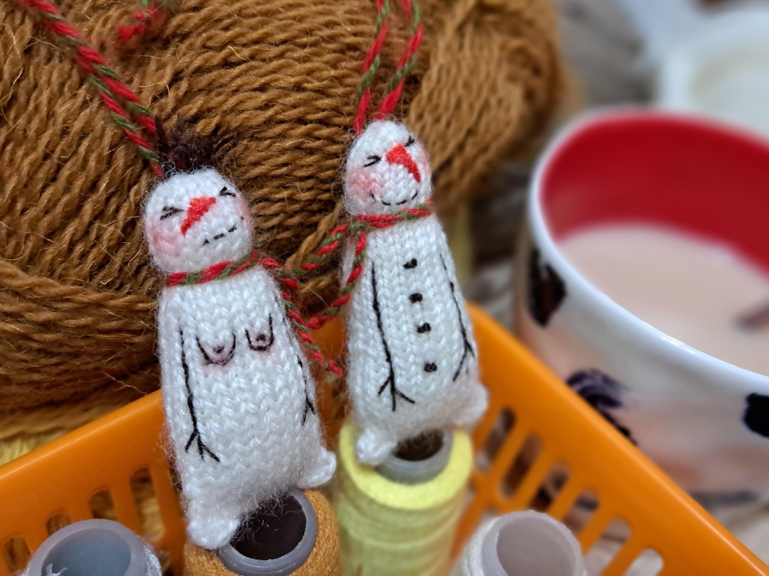Tiny Snowmen Gang Knitting Pattern – Easy Winter Toy Pattern, Small ...