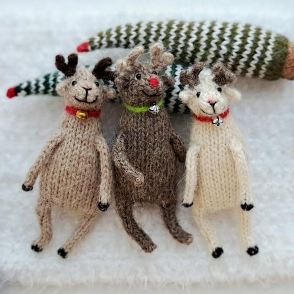 Christmas Reindeer Knitting Pattern PDF Tutorial • Small Knitted Deer ...