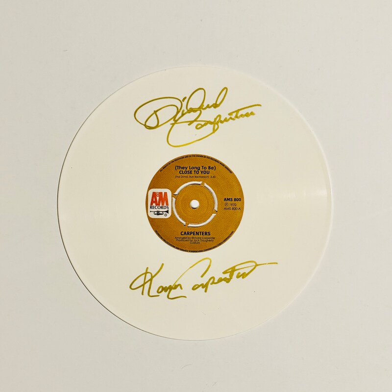 Autograph Sabrina Carpenter - Etsy