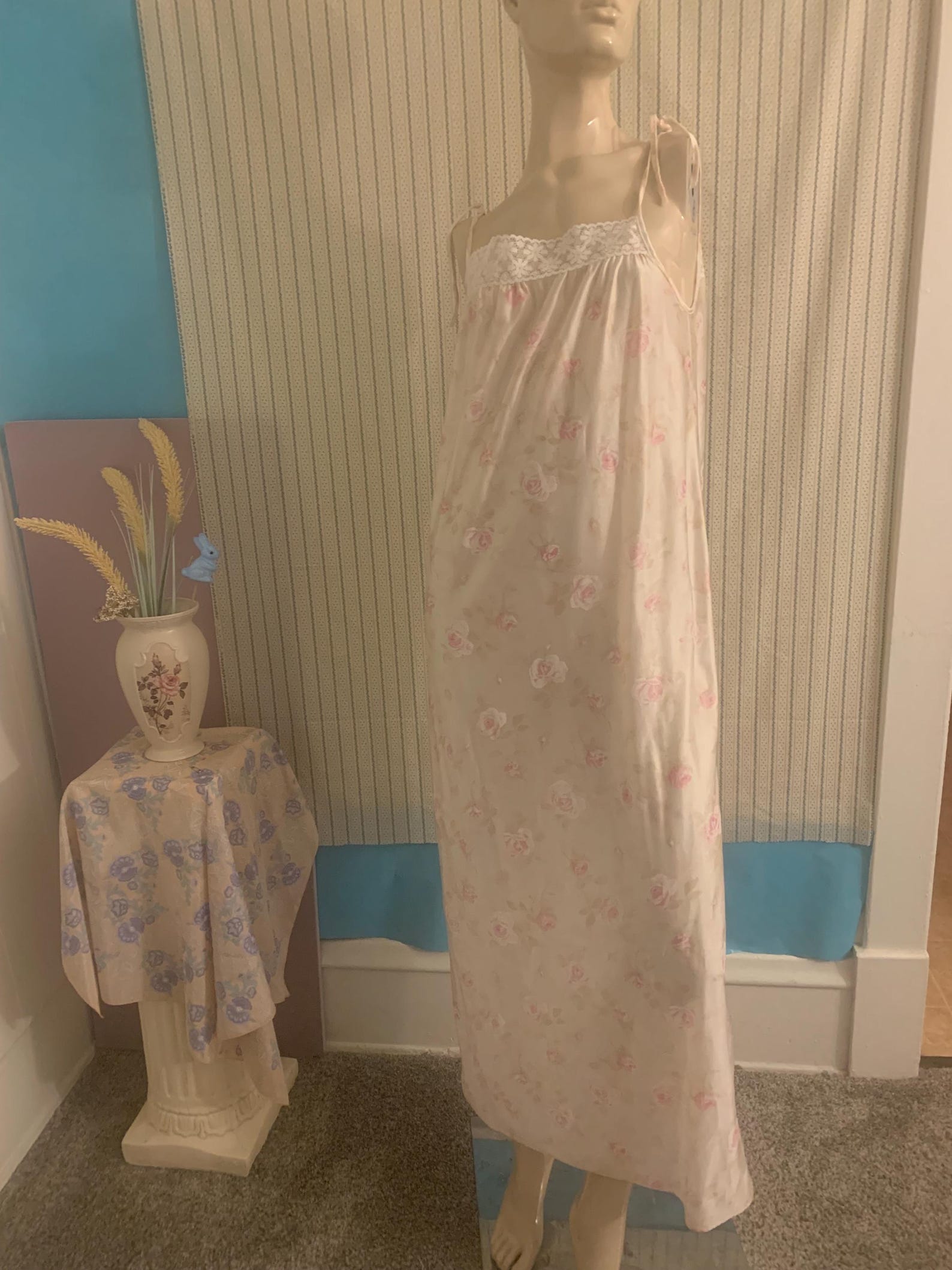 Vintage Satin Nightgown, Roses, S/M - Etsy