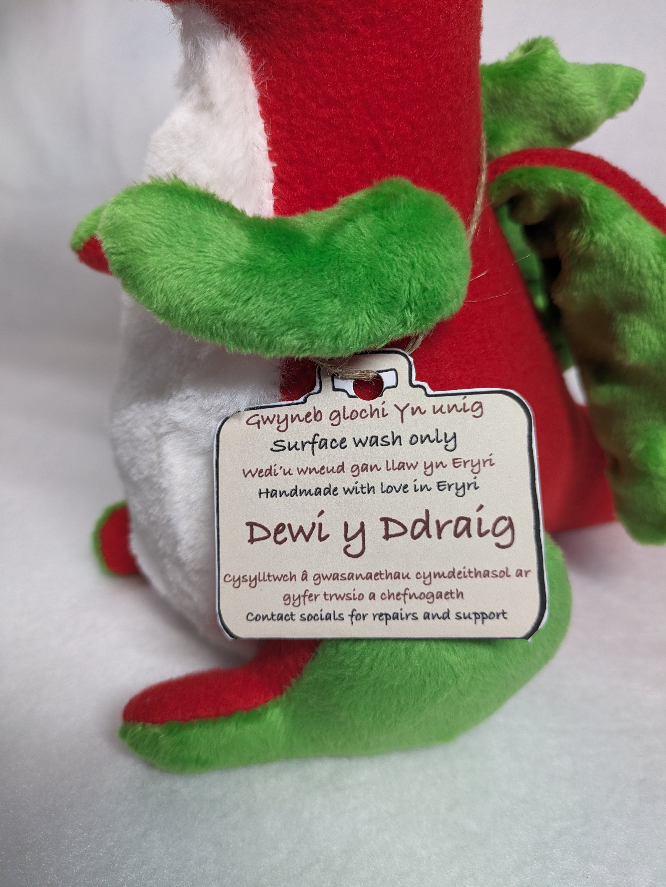 Dewi Y Ddraig /dewi the Dragon - Etsy