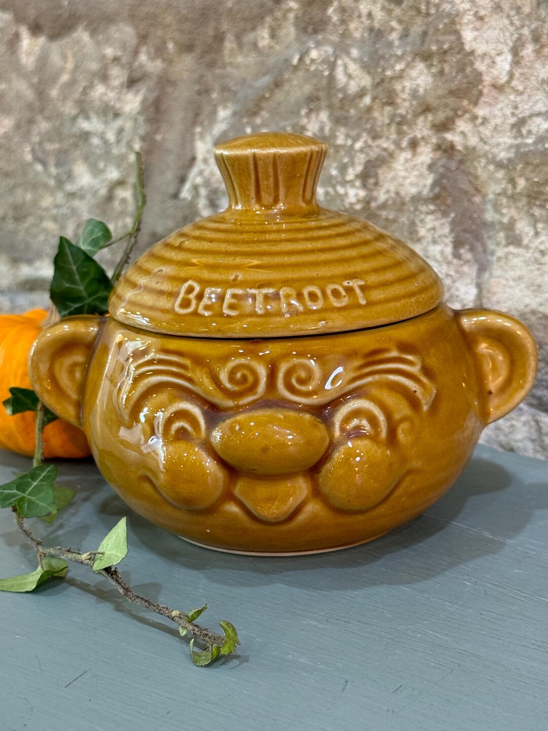 Vintage Funny Face Beetroot Pot - Etsy UK