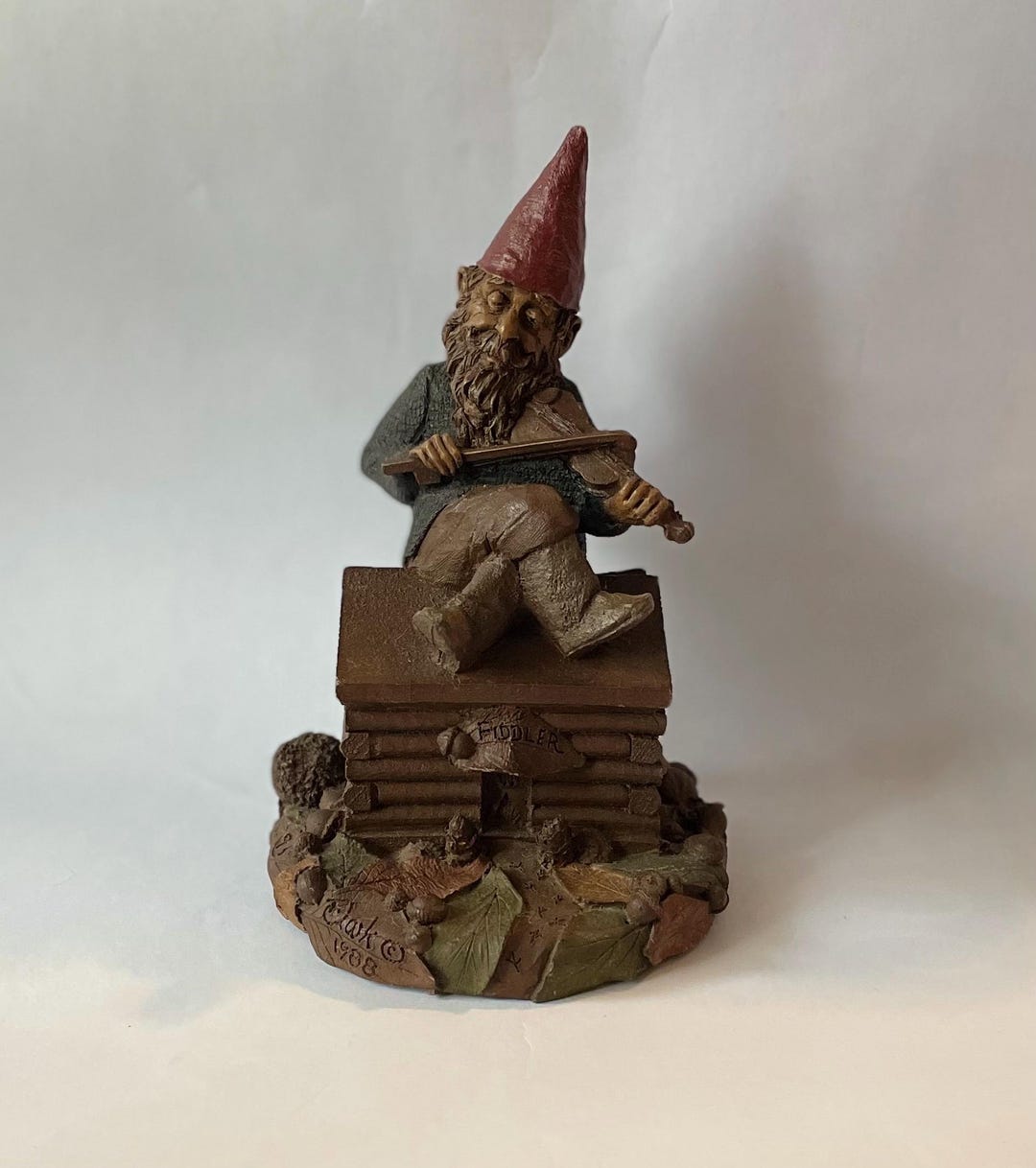 Vintage Tom Clark Gnome Fiddler Sitting on a Log Playing Fiddle 1988 ...