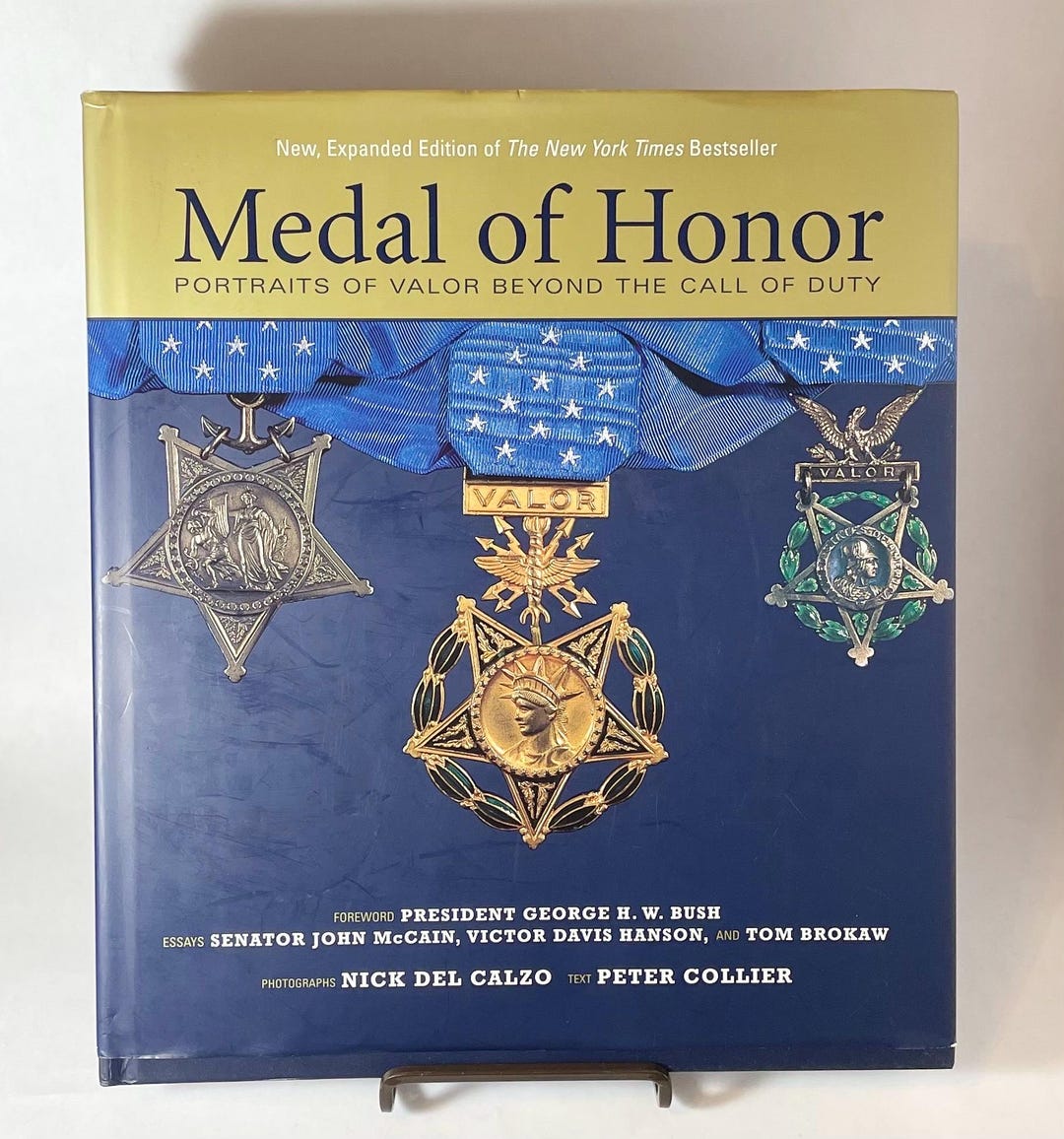 Medal of Honor Potraits of Valor Beyond the Call of Duty Hardback Book ...