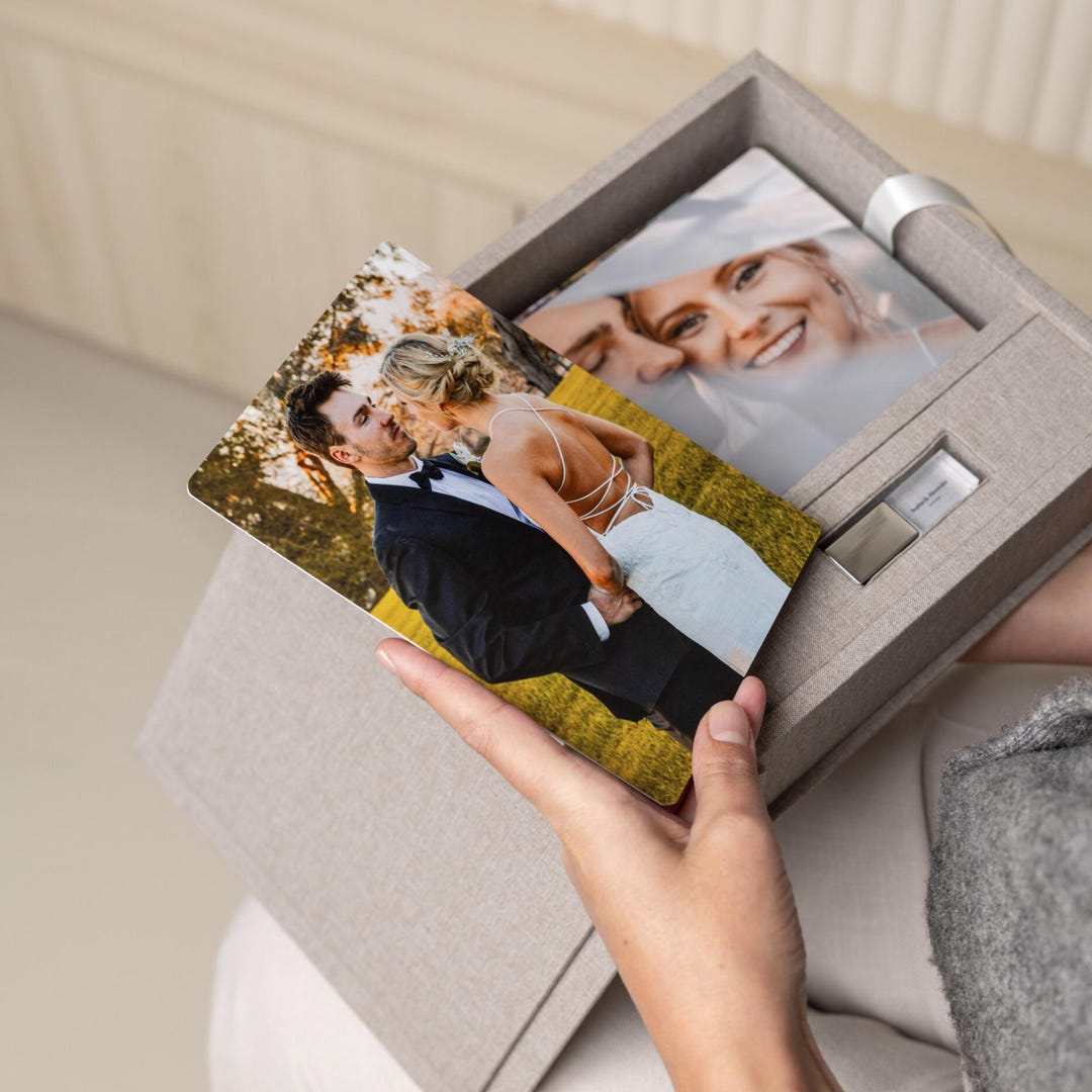 Linen USB Memory Box With Photos: Personalized Wedding Gift - Etsy