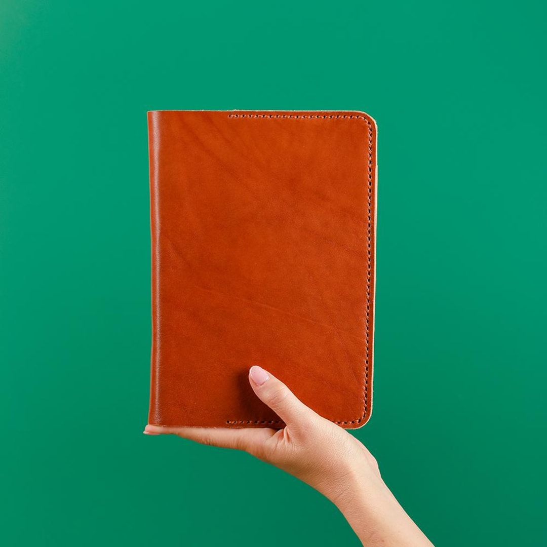 B6 Leather Notebook Cover: Traveler's Journal - Etsy