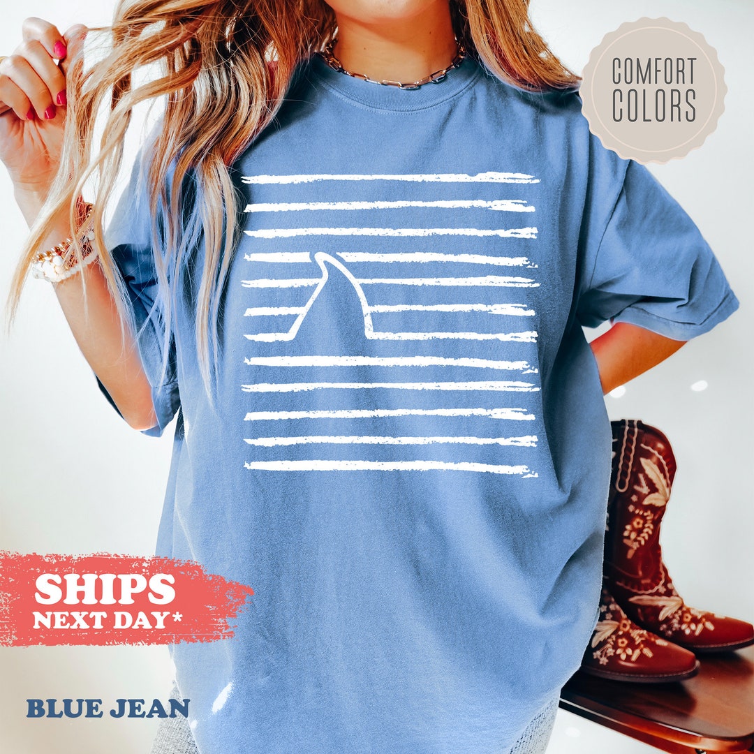 Shark Fin Shirt, Ocean Marine Life Tee, Funny Shark Tshirt, Cool Shark ...