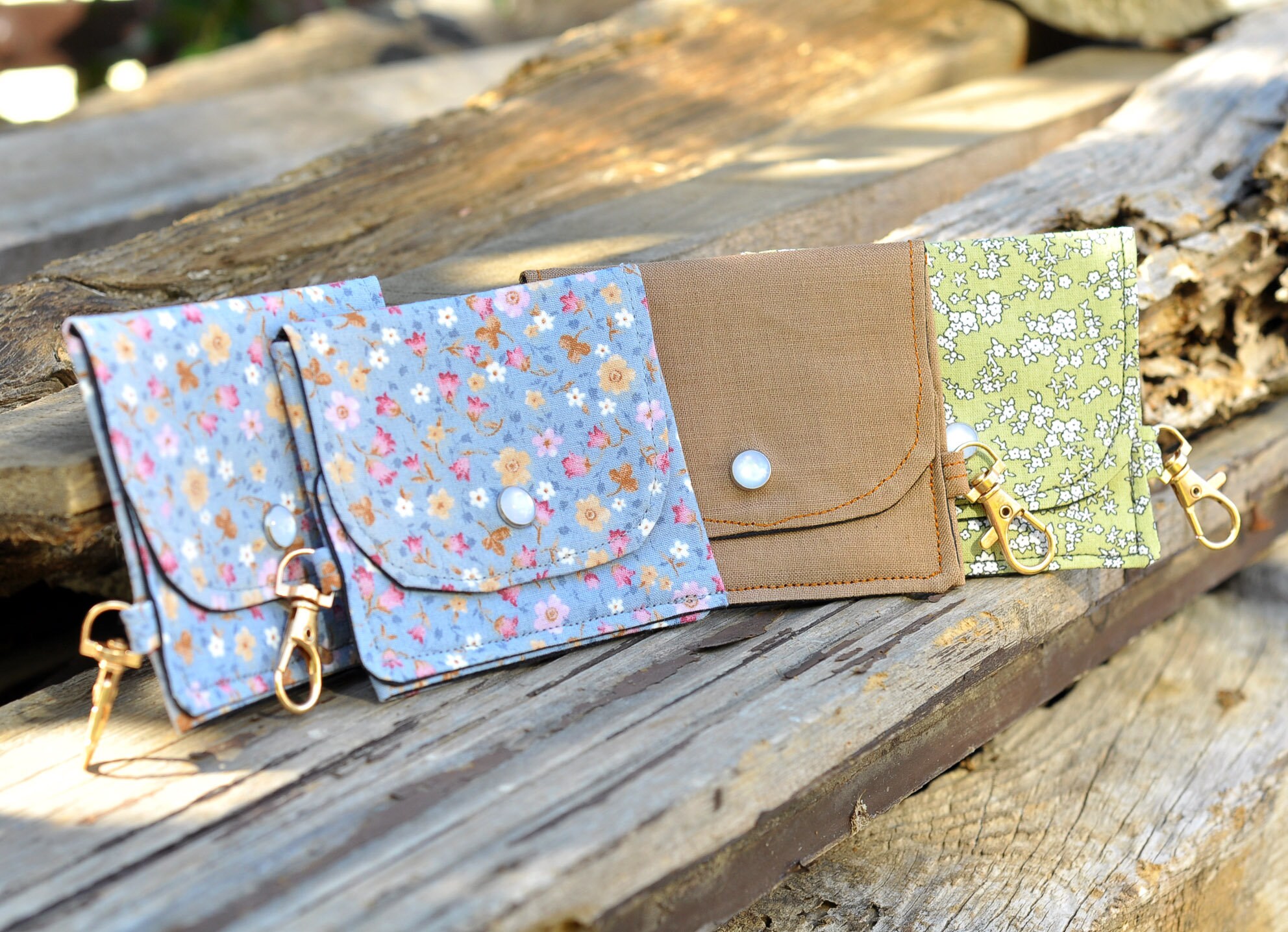 Floral Fabric Card Purses, Fabric Keychain Wallets, Key Fob Purses ...