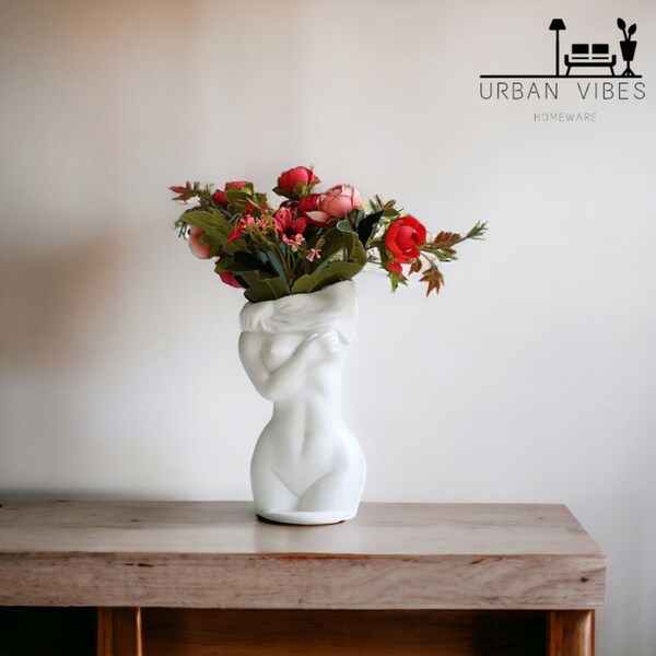 Statue Vase - Etsy UK