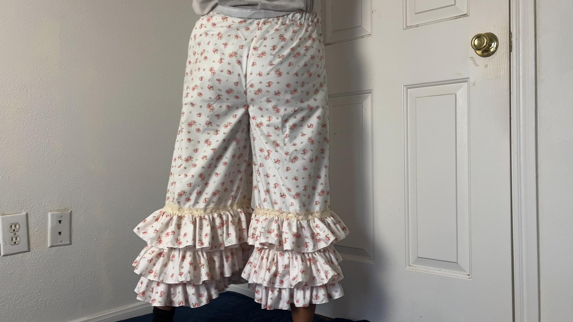 Ruffled Pantaloons Sewing Pattern: Renaissance Faire, Cottagecore (PDF ...