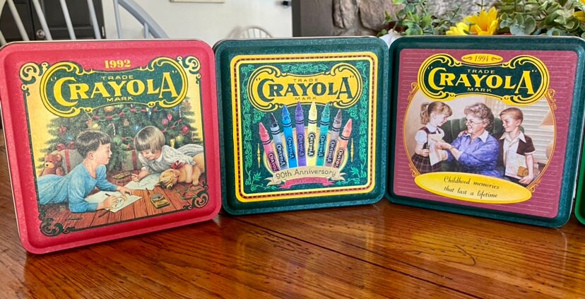 9 Vintage Crayola Tins With Original Crayons - Etsy