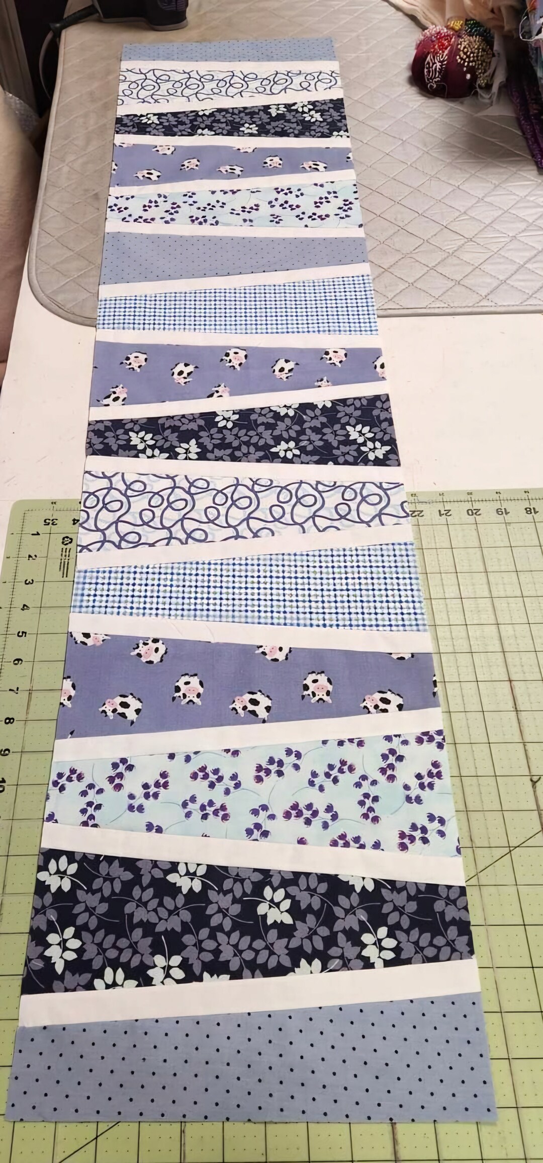 Cow Runner - Etsy