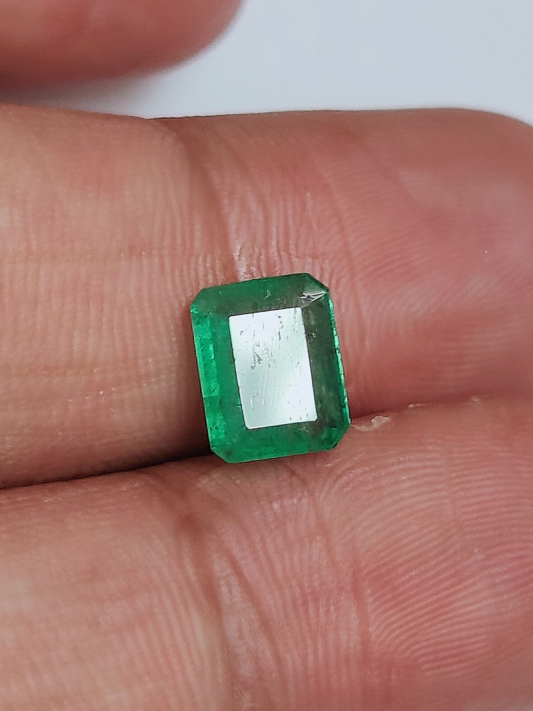 1.45 CTS Grizzly Green Octagon Shape Size 7X6 MM. Natural Emerald ...