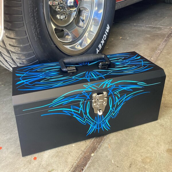 Pinstripe Art - Etsy