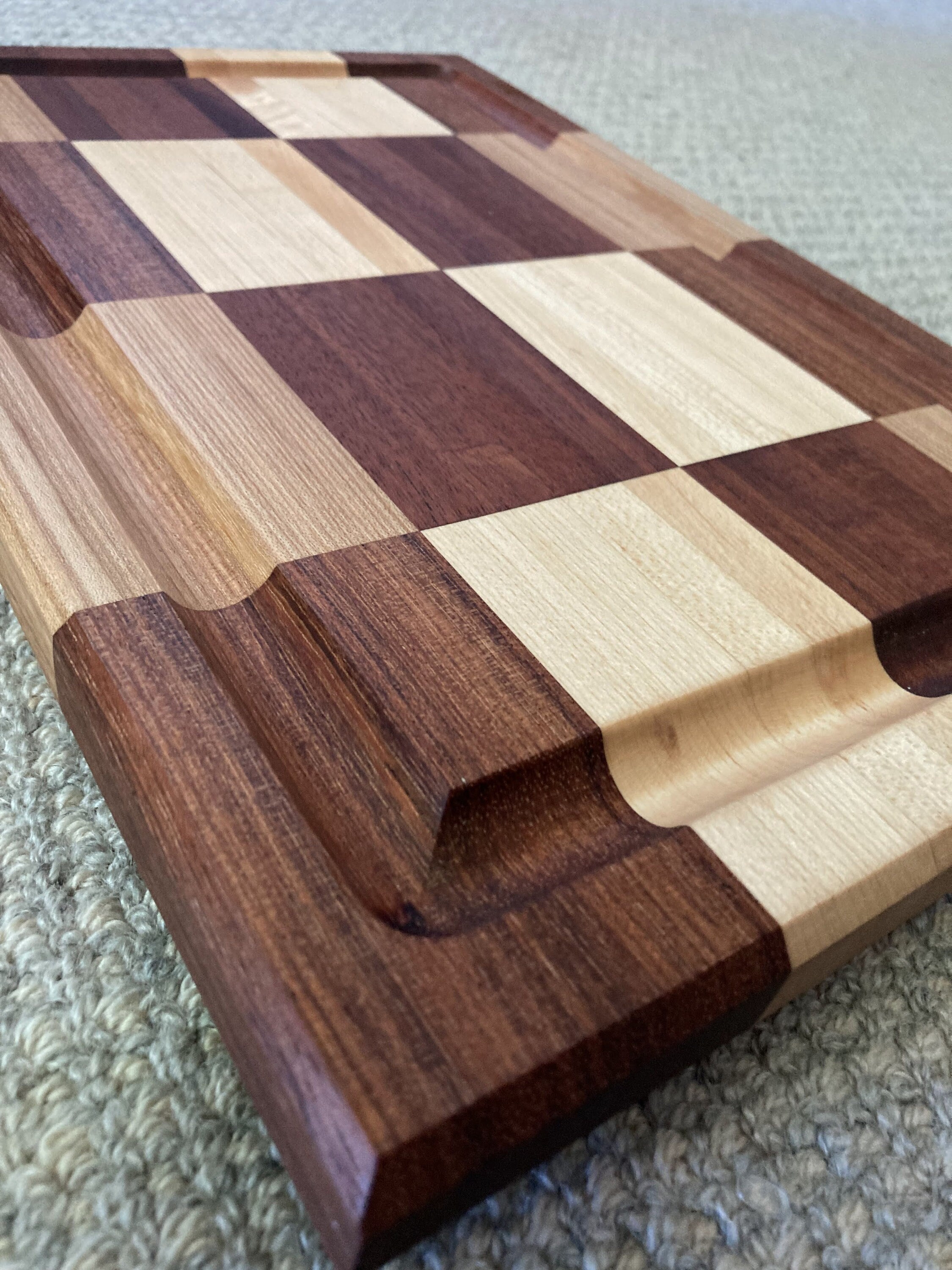 Checkerboard Edge Grain Cutting Board With Juice Groove - Etsy