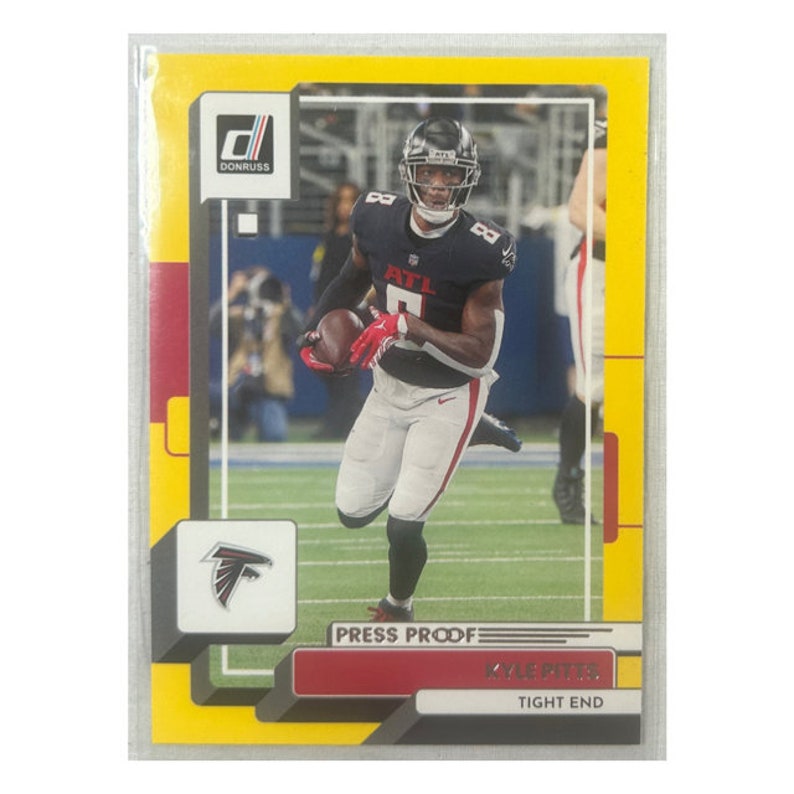 Atlanta Falcons Team Collectible Cards, Desmond Ridder, Jeff George ...