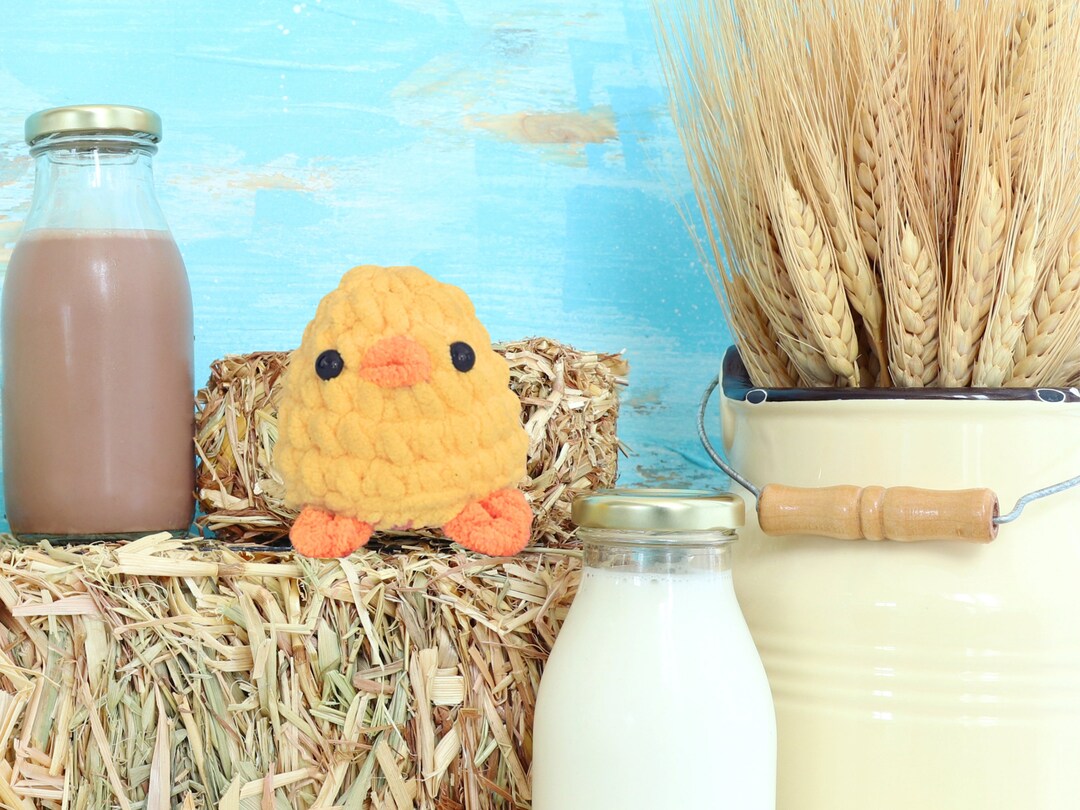 Pip the Little Chick Crochet Pattern | Easy Amigurumi Chicken Crochet ...
