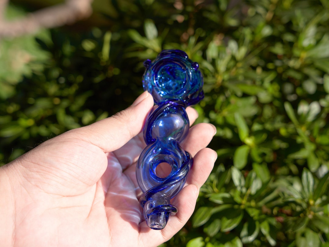 Gecko Glass Pipe Cute Pipe Hand Beautiful Pipe Glass Pipes - Etsy