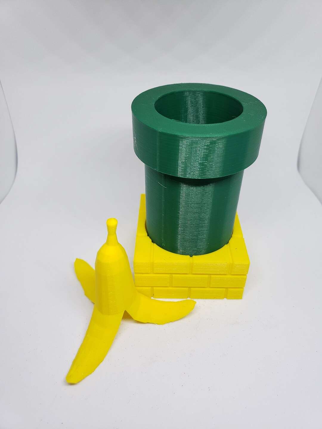 Mario Pipe Planter and Yellow Banana 3D Printed 1in Gamer Gifts Partner ...
