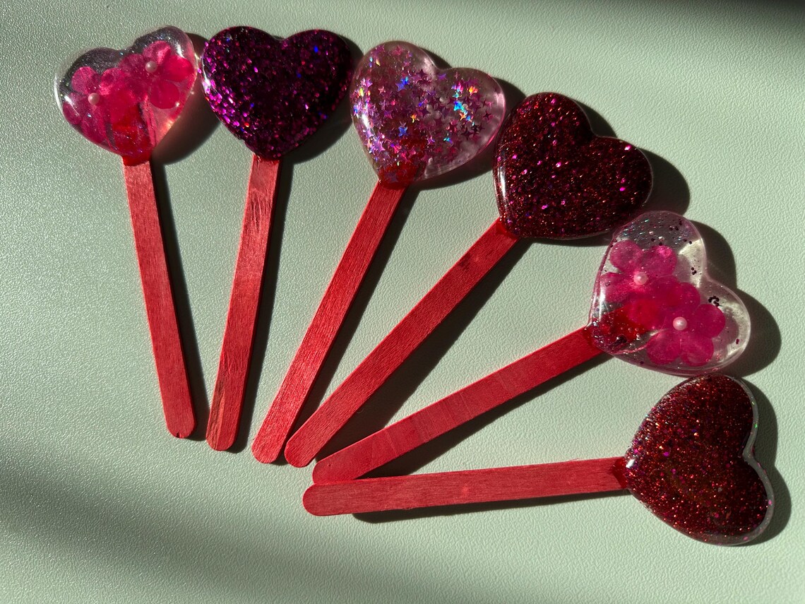Handmade Resin Heart Wands for Kids - Red, Pink Sparkle Hearts for ...