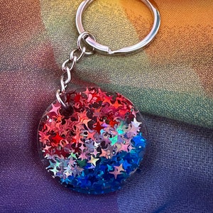 Red, White, and Blue Handmade Resin Glitter Star Round Pendant Keychain ...