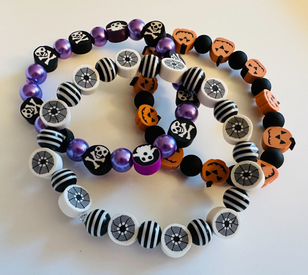 Handmade Halloween Beaded Stretch Bracelets, Friendship Bracelets - Set ...