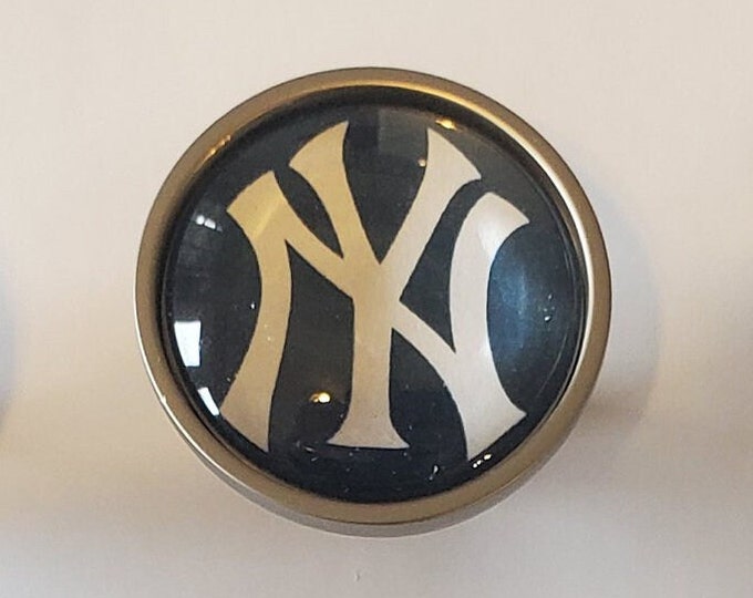 BASEBALL BAT HANDLE Cabinet Drawer Pull Boys Sports Room Decor Glove ...