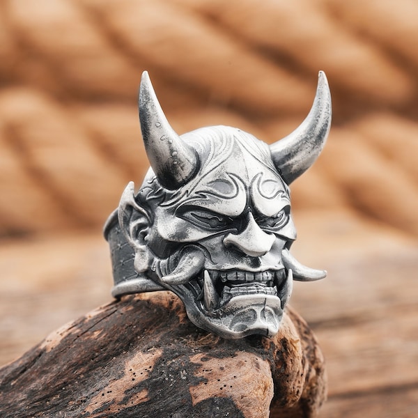 Demon Ring - Etsy
