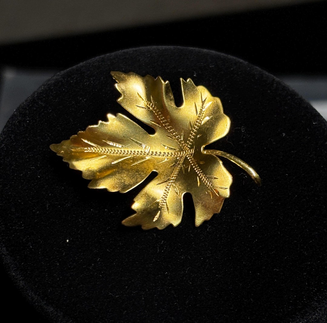 Vintage Charles Reis Maple Leaf Brooch 14k Gold Filled - Etsy