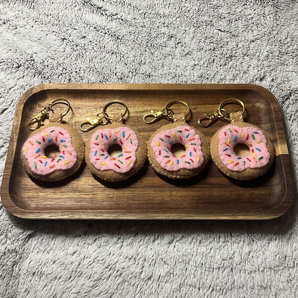 Felt Keychain - Etsy